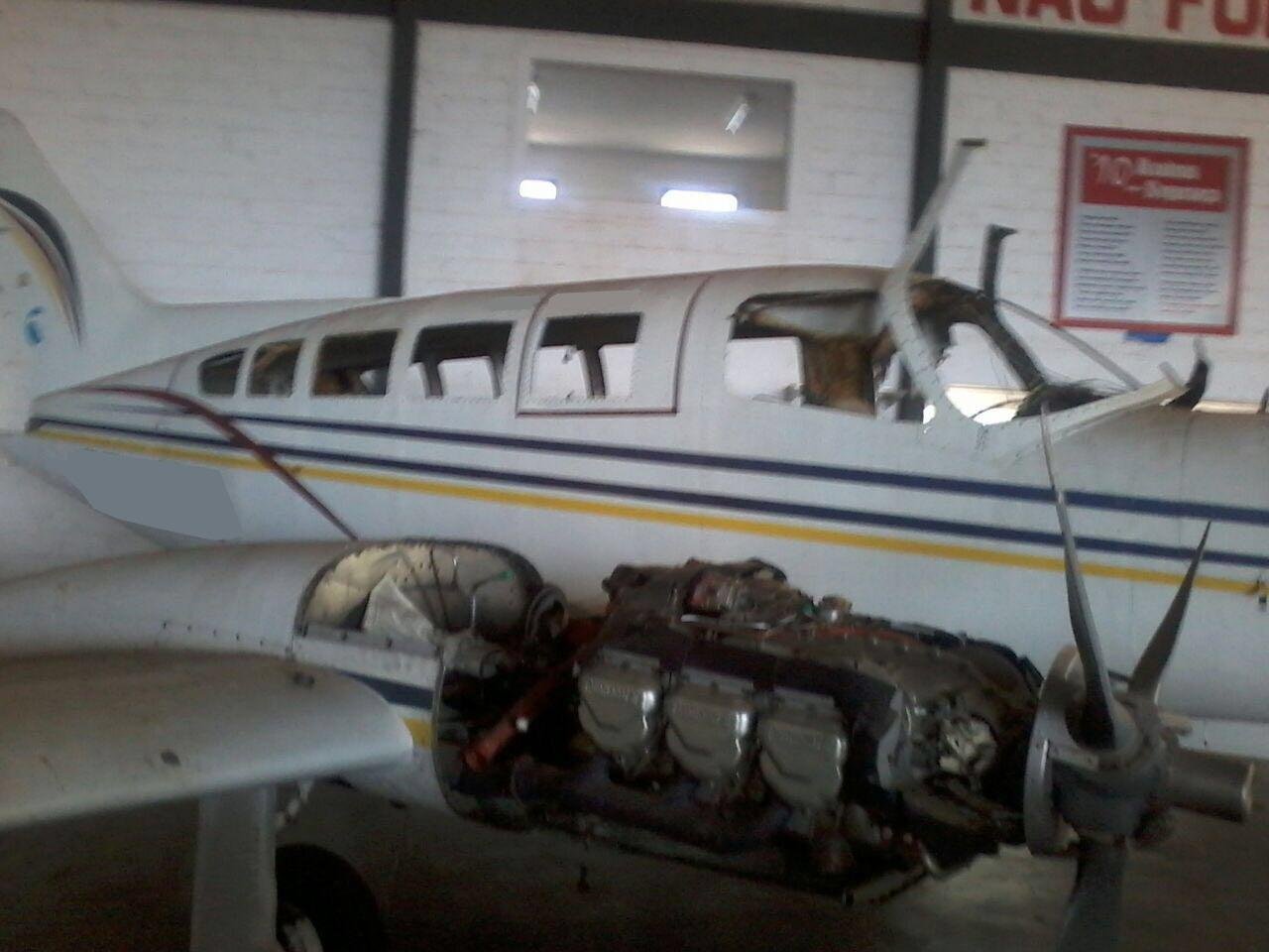 AEROBASTIAN | CESSNA 402B BUSINESSLINER 1974 - VENDIDO